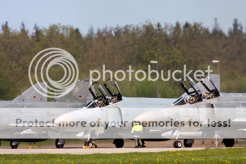 Phantom F4 - Post your favourites - Page 3 - UK Airshow Review Forums